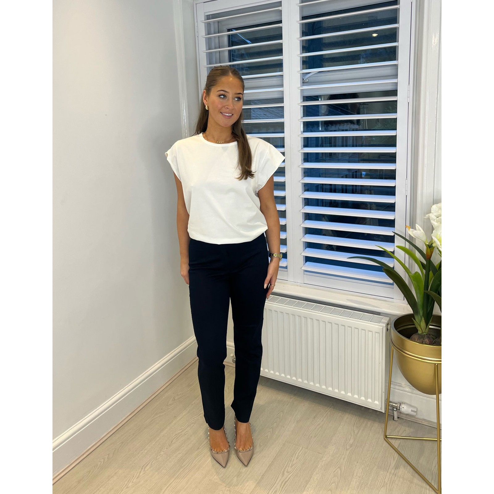 Robell Marie Petite 29 Inch Length Denim in Navy