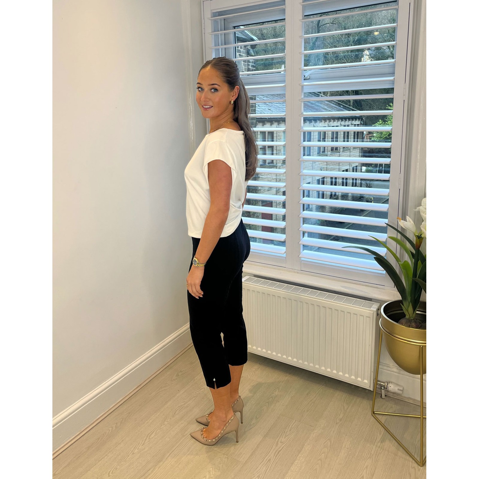 Robell Marie 07 Cotton Rich Seersucker in Navy