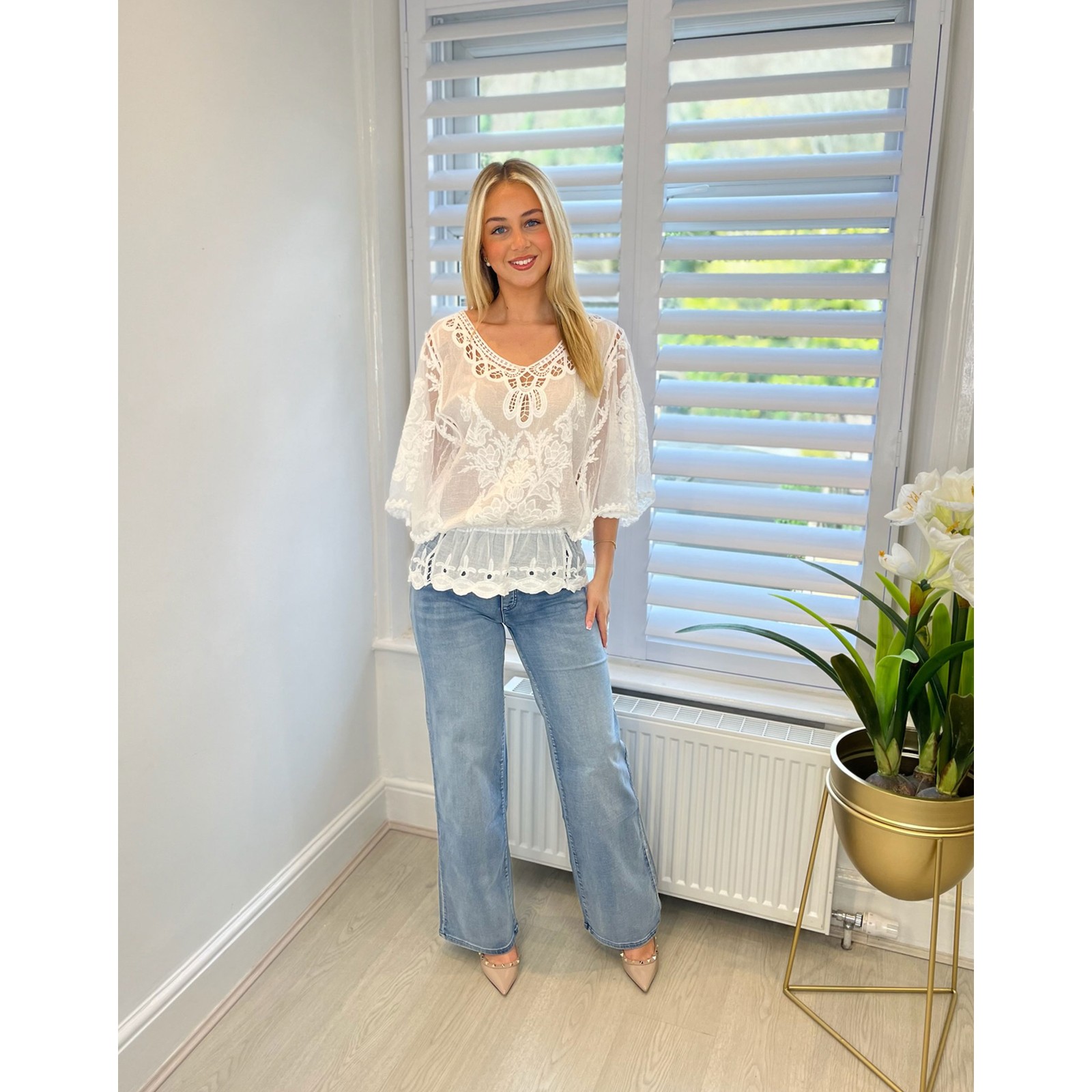 Lucy Cobb Lillian Lace Top in White